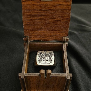 Stoic Rings,justice Wisdom Temperance Courage Ring,family Crest Rings ...