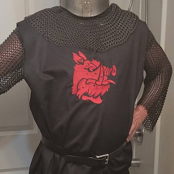 Black Knight Medieval Surcoat With Embroidered Red Boars Head ...