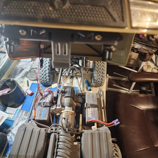 V2 Axial SCX6 Honcho Body Holders - Etsy