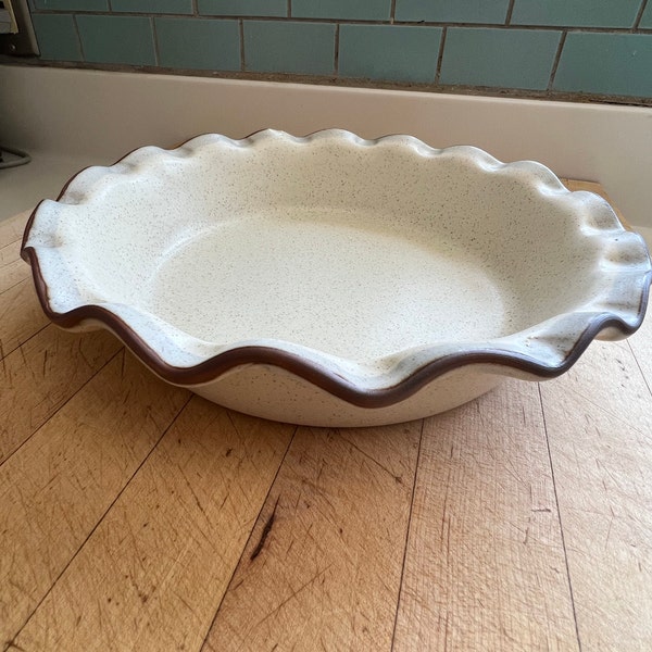 Stoneware Pie Dish - Fluted 9 Inch - Deep Dish Ceramic Pie Pan ...