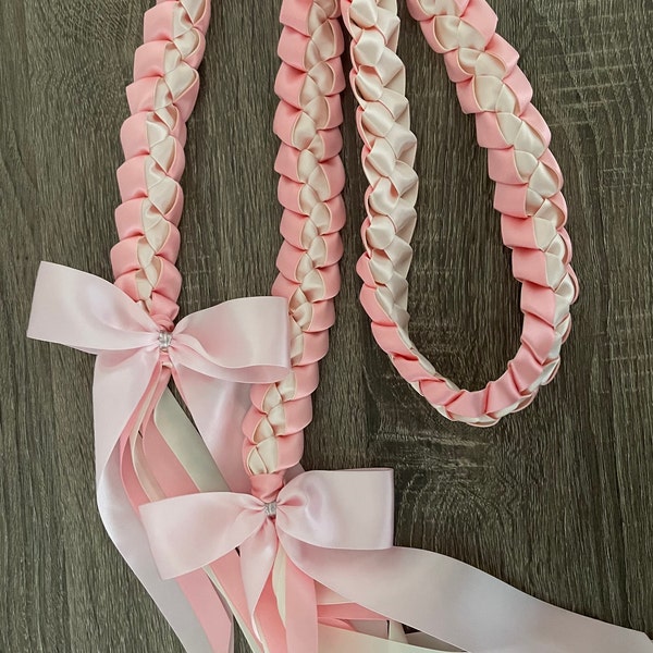 Graduation Ribbon Lei (5/8) - Etsy