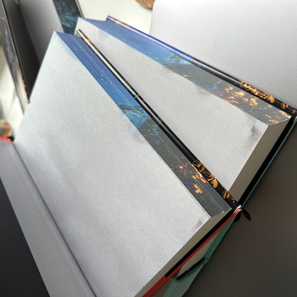 ACOTAR Velaris Special Edition Book Set | A Court of Thorns and Roses ...