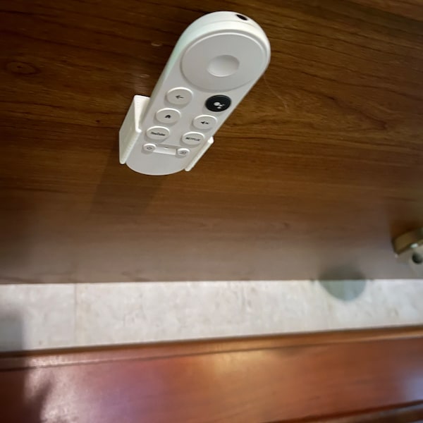 Wall Mount Holder for Chromecast Remote - 3D Printed - Etsy