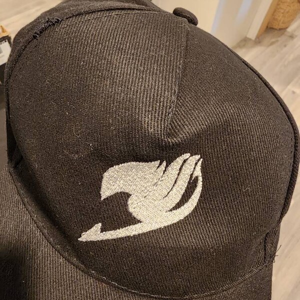 Skull and Swords Pirate Symbol Embroidered Baseball Cap Dad Hat Sport ...