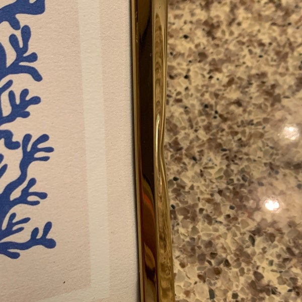 Vintage Petite Lacquered Plastic Hand-painted Box With A Flower on the ...