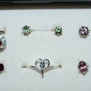 Pezzottaite 0.19ct Ultra Rare Neon Raspberry Beryl Madagascar 4x3.8mm ...