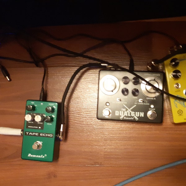 Demonfx TAPE ECHO + Modulation Function Soundscape Machine Guitar ...