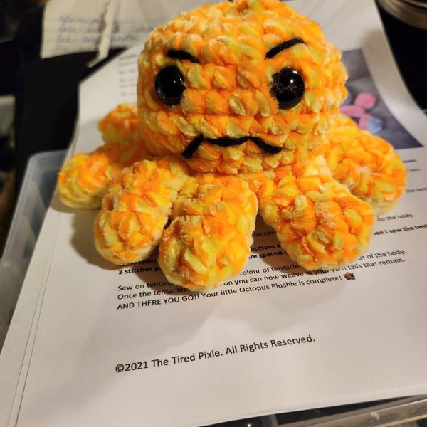 Crochet Reversible Octopus Pattern, Kawaii Flip Octopus Plush Pattern ...