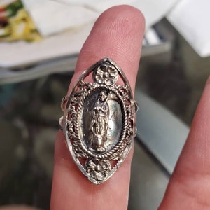 Interlocking Holding Hands Ring, 925 Sterling Silver Romantic Love ...