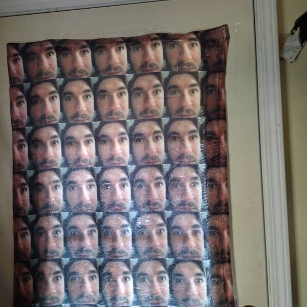 Schlanket Schlatt Blanket - Twitch Streamer - Jschlatt - Dream SMP ...