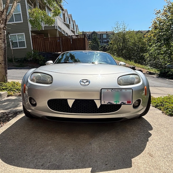 NC Mazda Miata Vampire Fang / Teeth (fits in Grill of NC2 2009-2012 MX5 ...