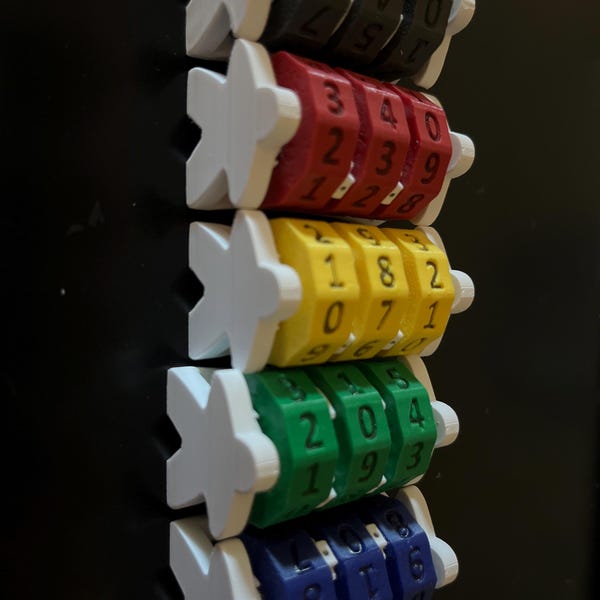 Compact Point Counter - 3 Wheels - for Board Games, Role Playing Games ...