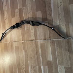3D FILE - Foldable Hawkeye Prop Bow! - Etsy