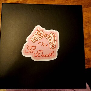 CUSTOM 'til Death Sticker Wedding Favors Takeaways for - Etsy