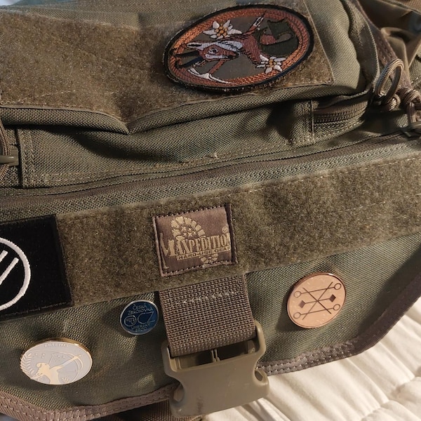 Three Arrows Flag Embroidered Patch | Anarchism Antifa | Hook and Loop ...