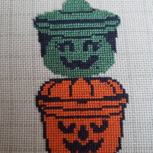 Stanley Kubrick Horror - the Shining Carpet - Cross Stitch Pattern PDF ...