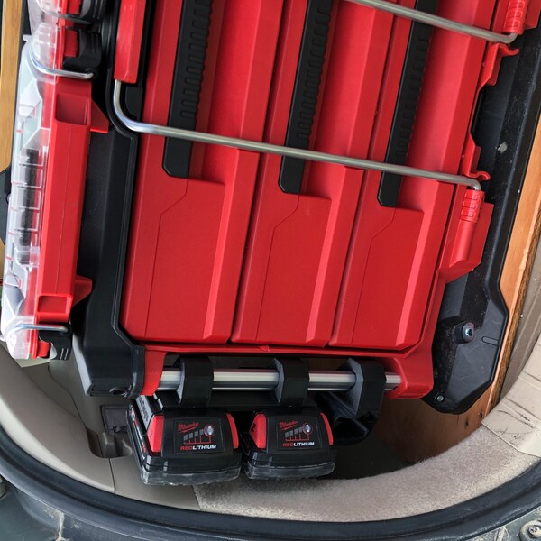 M18 Milwaukee PACKOUT Battery Mount/holder for 1, 2, or 3 Batteries - Etsy