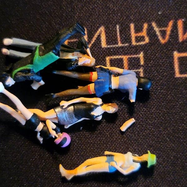 Construction Workers. Diggers / Miners. 1:64 or 1/87 Scale. Miniature ...