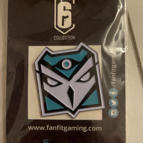 Zofia Six Siege Enamel Pin - Rainbow Six Siege Operator Pins - Zofia ...