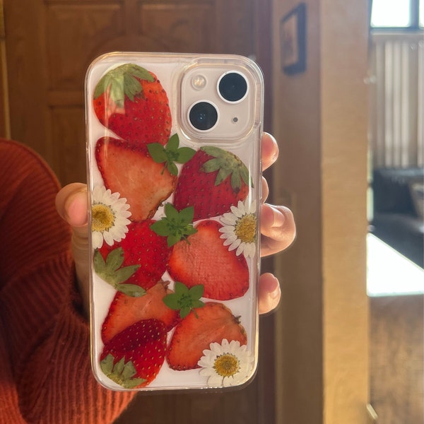 Pressed Dried Flower Strawberry Phone Case, iPhone Se Xr Xs 11 12 13 14 ...