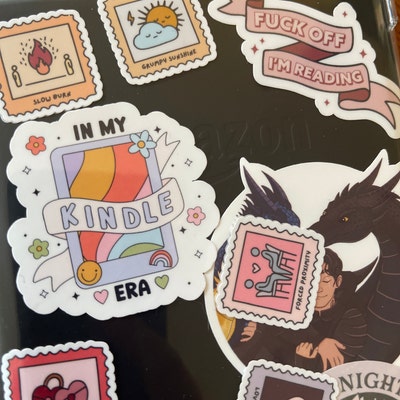 Acotar Book Stack Sticker, Sarah J Maas Sticker, ACOTAR Merch, Rhysand ...