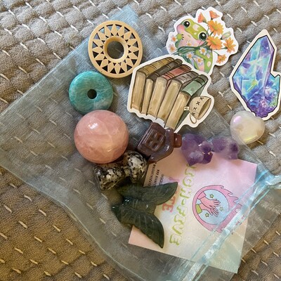 Crowcore Crystal Confetti Scoop, Crow Trinkets, Junk Drawer Oddities ...