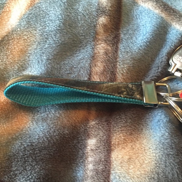 Camo Keychain, Key Wristlet, Camo Keyfob, Camo Key Lanyard, Camo Gift ...