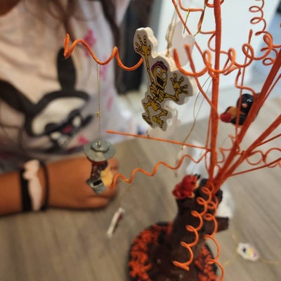 The Noble Collection Bella Bisque Porcelain Lady Figurine Blue/yellow ...