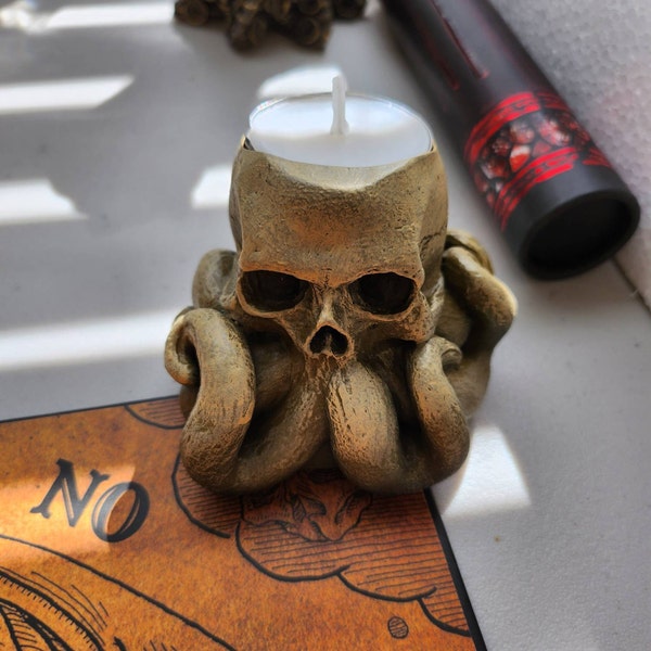 Cthulhu Mythos Poker Double Set (green Edition, Black Edition & Dealer ...