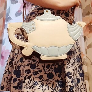 Mermaid Sea Shell Purse - Etsy