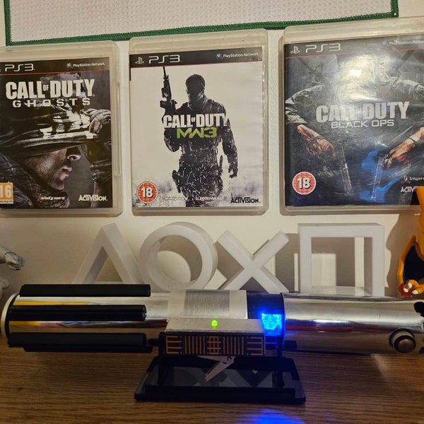 Terminator Prop T-800 CPU Brain Chip' in Display Case - Etsy UK