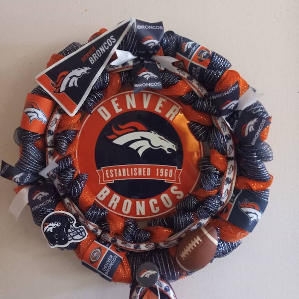 12" Diameter Denver Broncos Officially Licensed Pro Football Sign ...