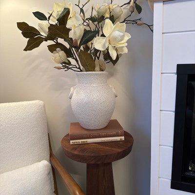 White Book Stack, White Shelf Aesthetic, White Themed Books, Ivory ...