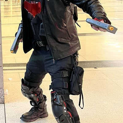 Batwing Luke Fox Helmet - Etsy