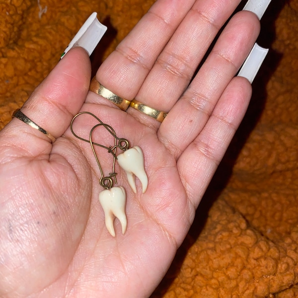 Florence’s Original Handmade Rotten Clay Tooth Necklace / Teeth Choker ...