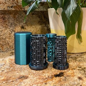 Tri-color Magic Portal Desk Toy Infinity Spiral Screw Optical Illusion ...