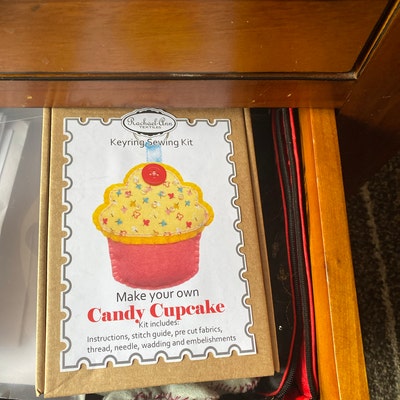 EPP Hexie PDF Ladybird, Caterpillar, Butterfly and Bee English Paper ...