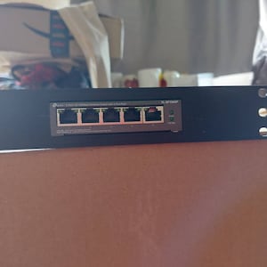 Ubiquiti Unifi Switch 8 150W Center Rack Mount - Etsy