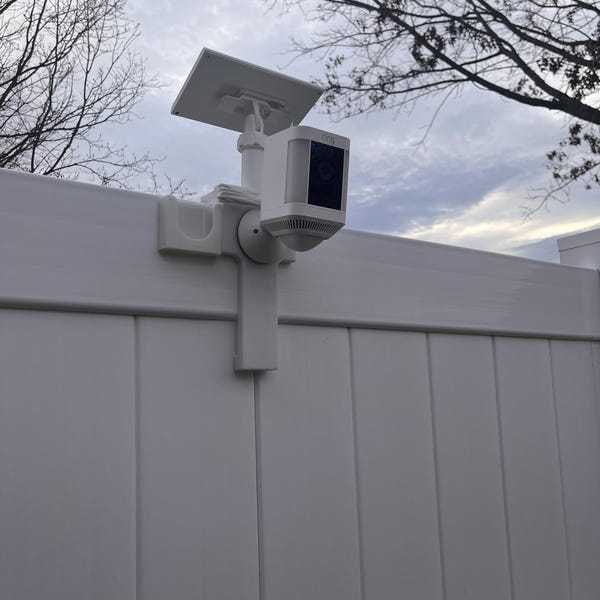 Ring Camera Fence Mount: Easy, Damage-free, Fits Spotlight, Stick Up ...