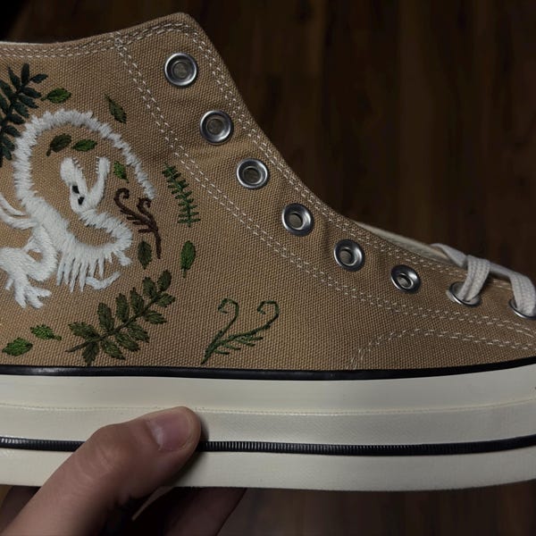 Ray Embroidered Converse, Custom Converse Chuck Taylor 1970s Manta Ray ...