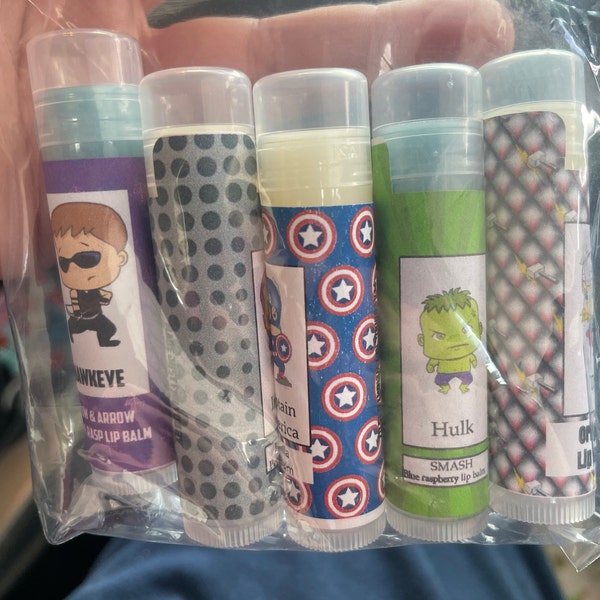 Lip Balm, Disney Descendants Birthday Party Favors, Carlos, Evie, Mal ...