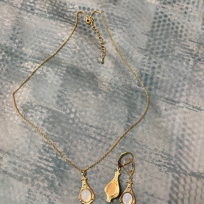 Victorian SUN Intaglio Necklace, Gold and Black Intaglio, 16k Gold ...