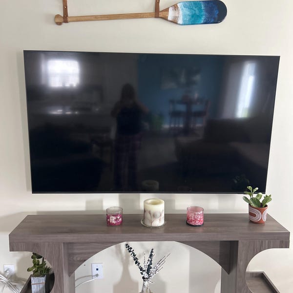 Wood Live Edge Floating Shelves With Ocean Waves Coastal Beachy Room ...