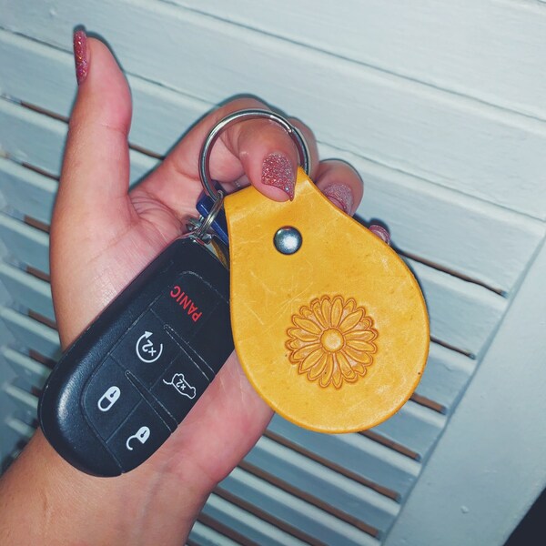 Yellow Sunflower Keychain - Etsy