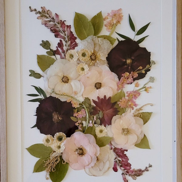 Custom Small Pressed Flower Arrangement Bundle Wedding Keepsake ...