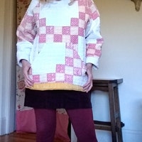 Taffy Pull Bow Quilt Throw / Modern Patchwork Colorful Quilt / Handmade ...