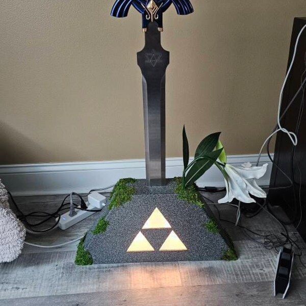 Legend of Zelda Triforce Display Pedestal of Time for Master Sword ...