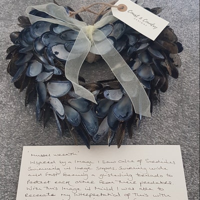 Mussel Wreath, Wreaths Made With Seashells, Wreaths for Beach Homes ...
