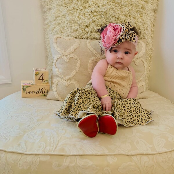 Two Groovy Birthday Outfit, Toddler Crop Top,groovy Girl Outfit, Floral ...