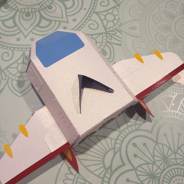 Space Ship Gift Box - 3D SVG - Party Favor Box Template - Cricut Design ...
